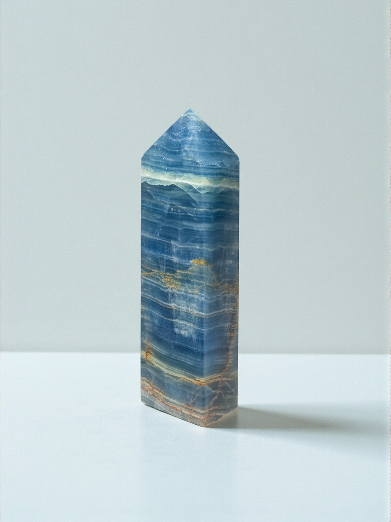 Blue Onyx Tower – Sole Luna